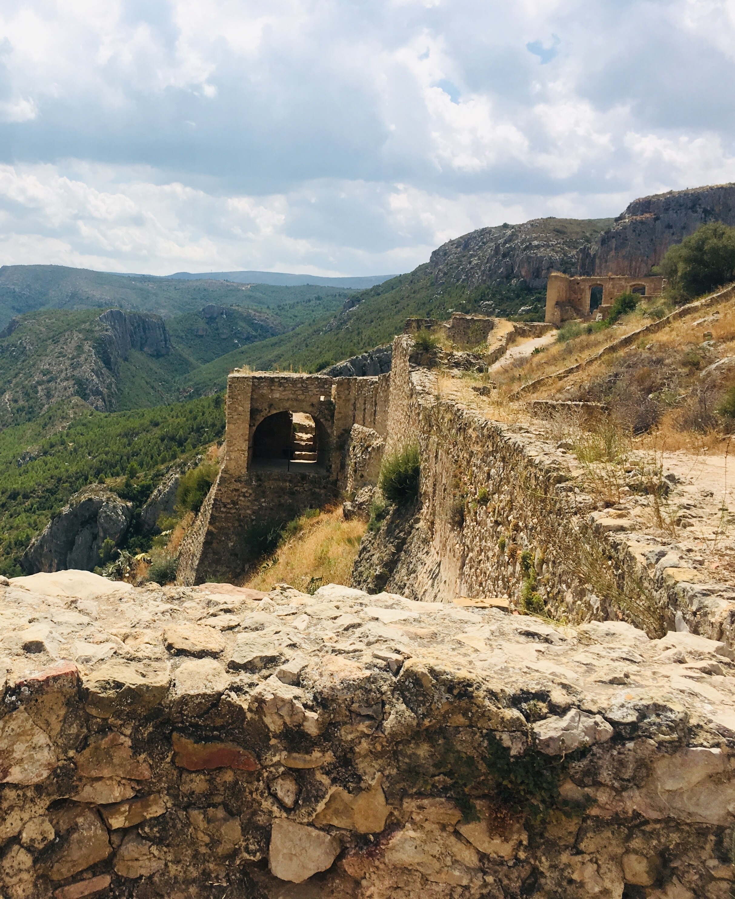 Bezoek Chulilla: Het beste van reizen naar Chulilla, Valencia in 2021 ...