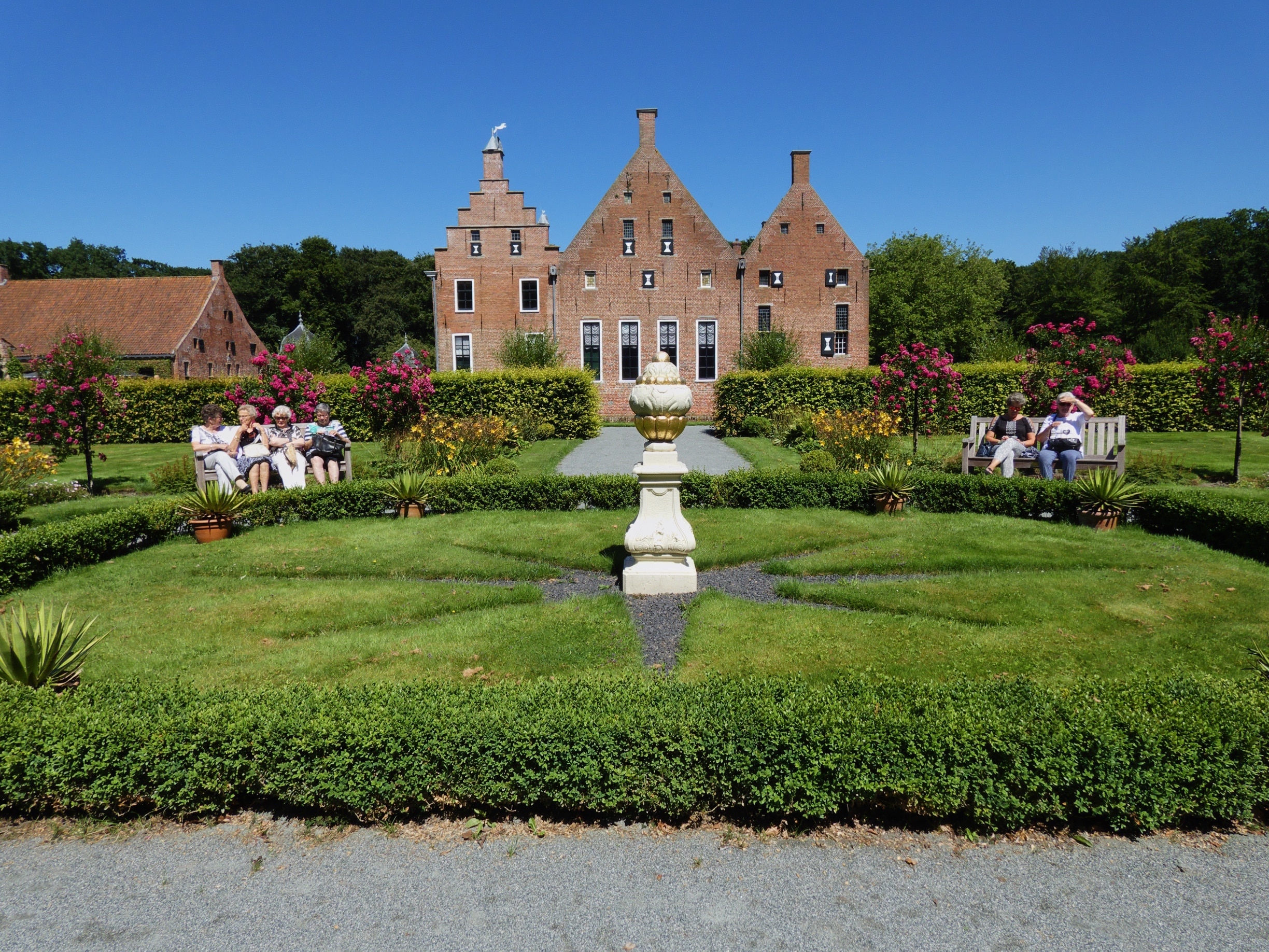 Reisetipps Uithuizen: 2021 das Beste in Uithuizen entdecken | Expedia