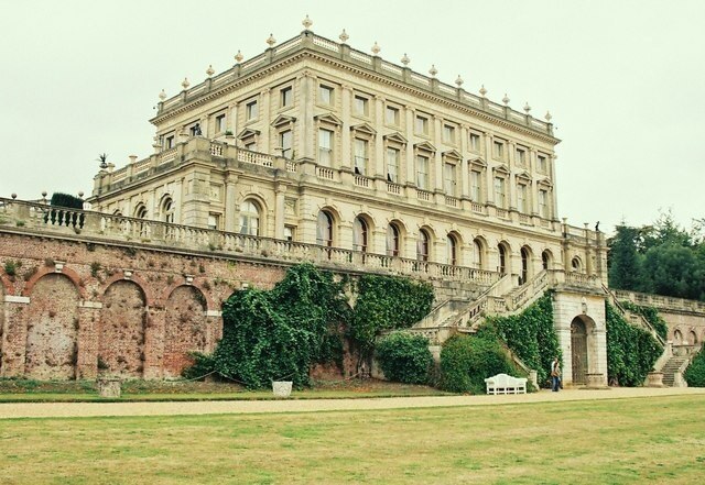 Cliveden House, Maidenhead Vacation Rentals: boat rentals & more | Vrbo