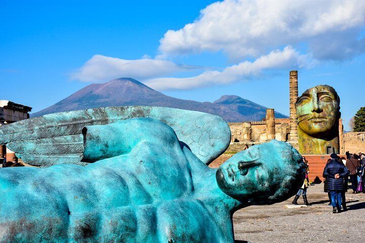 Pompeii and Mount Vesuvius Day Trip from Naples with Lunch