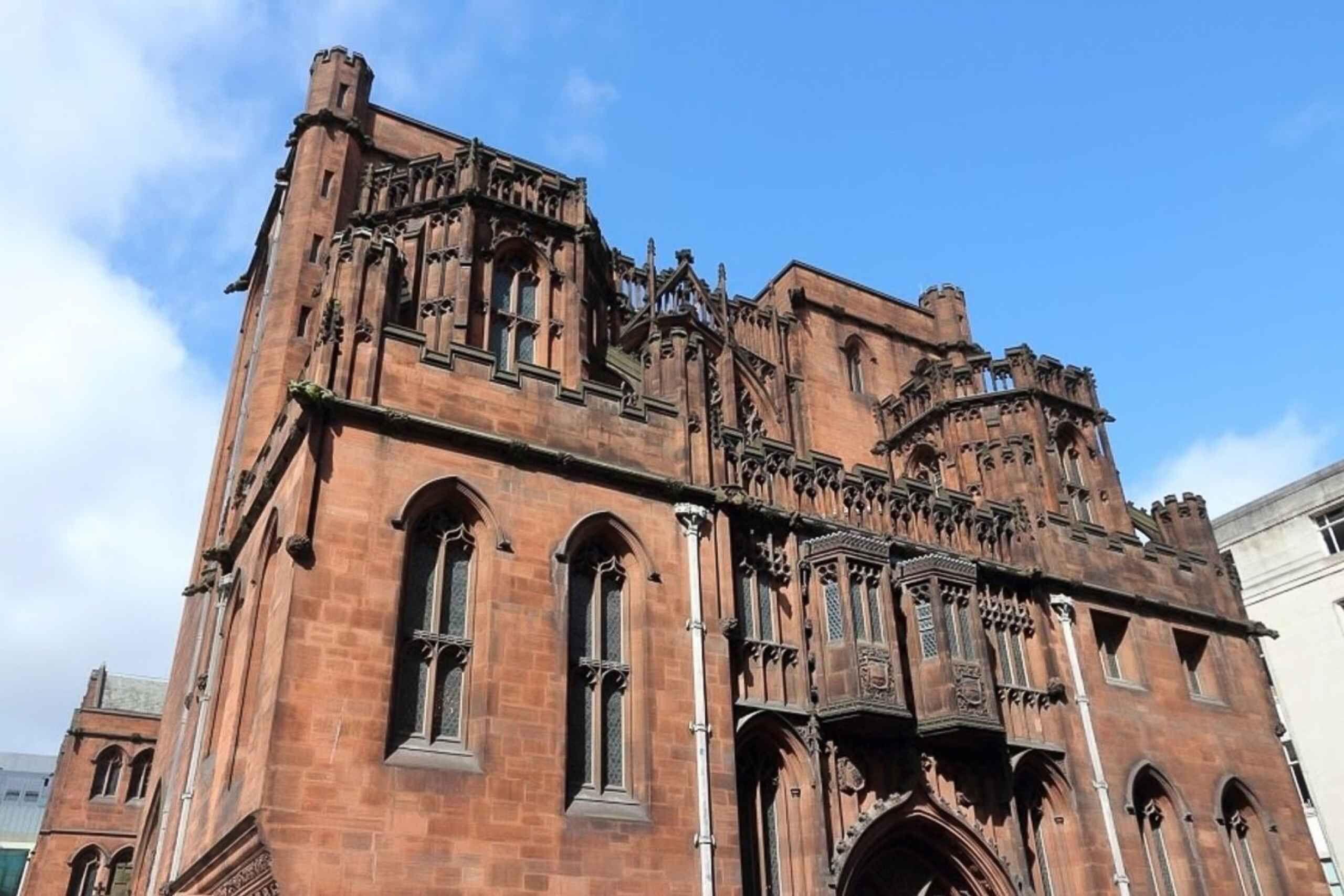 Fascinating Manchester Walking Tour