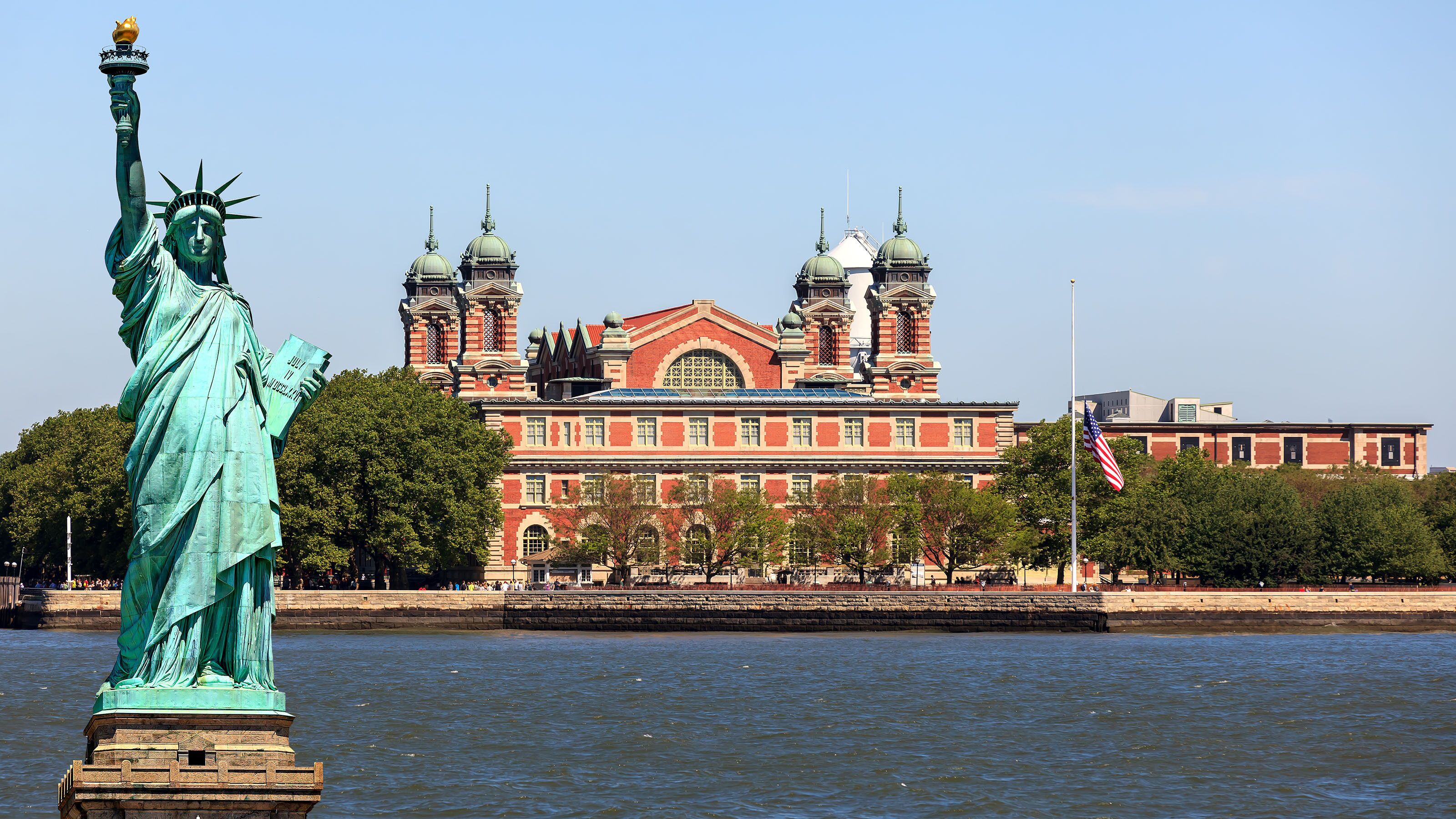 Statue of Liberty, Ellis Island, and 9/11 Memorial Guided Tour