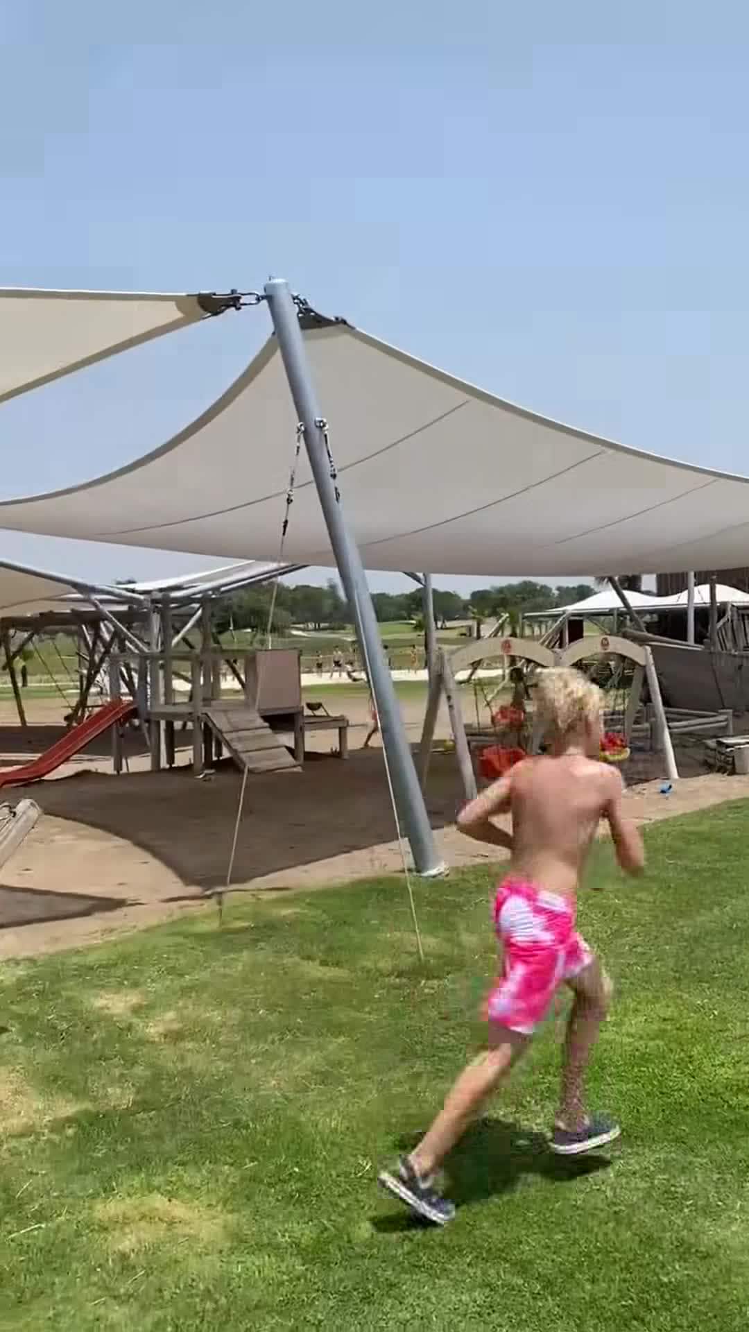 Vídeo do criador